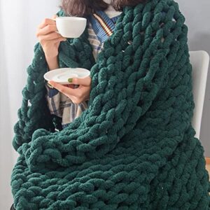 VBGYA Chunky Knit Blanket Throw, Chenille Throw 40x40 Inch Hand-Knitted Warm Cozy Blanket Thick Throw Blanket, Soft Boho Casual Throw Blanket Sofa Bed Rug Home Decor Gift - Dark Green