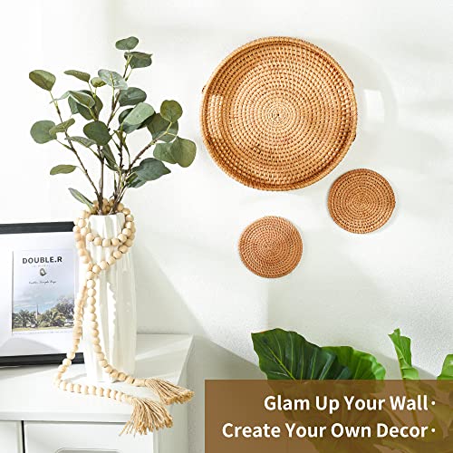 Decorative Round Basket Tray Rattan Woven Serving Tray Natural Hand-Woven Centerpiece Basket with Handles and Wood Bead Garland for Christmas Home Decor Coffee Table Fruit Bread Serving 11.8 inch