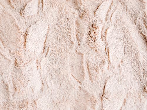 WOLF CREEK BLANKET Double Soft Luxurious Indulgent Faux Fur No Shed Throws - Softest Cozy & Lightweight Reversible thow Blankets for Chair, Sofa, or Bed, Women Teen Girls Gift (Pink 50x65)