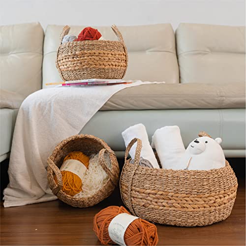 LiLaCraft Set 3 Natural Woven Storage Basket for Organizing, Wicker Baskets, Braided Seagrass Storage Baskets for Laundry, Bedroom, Living Room, Office - Set 3 Different Sizes Stackable Natural Bins