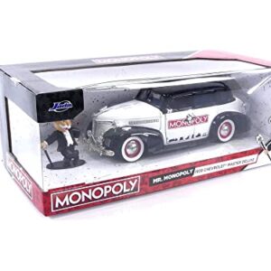 Jada Toys Mr. Monopoly 1:24 1939 Chevrolet Master Deluxe Die-cast Car w/ 2.75" Rich Uncle Pennybags Figure, Toys for Kids and Adults (33230)