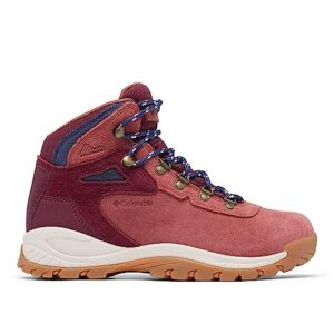 Columbia Women's Newton Ridge Plus Waterproof Amped, Beetroot/Deep Madeira, 7.5