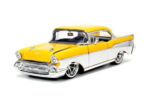 jada toys big time muscle 1:24 1957 chevy bel-air die-cast car yellow, toys for kids and adults