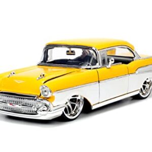 Jada Toys Big Time Muscle 1:24 1957 Chevy Bel-Air Die-cast Car Yellow, Toys for Kids and Adults