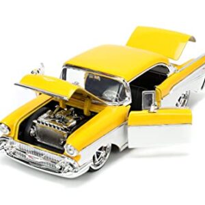 Jada Toys Big Time Muscle 1:24 1957 Chevy Bel-Air Die-cast Car Yellow, Toys for Kids and Adults