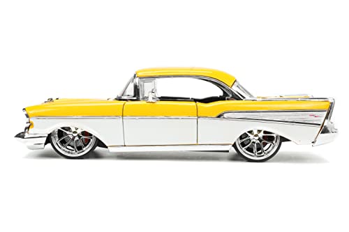 Jada Toys Big Time Muscle 1:24 1957 Chevy Bel-Air Die-cast Car Yellow, Toys for Kids and Adults