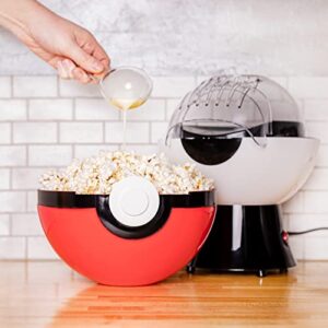 Uncanny Brands Pokémon Pokeball Popcorn Maker- Pokémon Kitchen Appliance