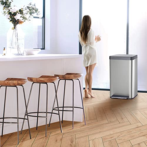 Home Zone Living 18.5 Gallon Kitchen Trash Can, Tall Stainless Steel Liner-Free Body, 70 Liter Capacity, Silver, Virtuoso Series