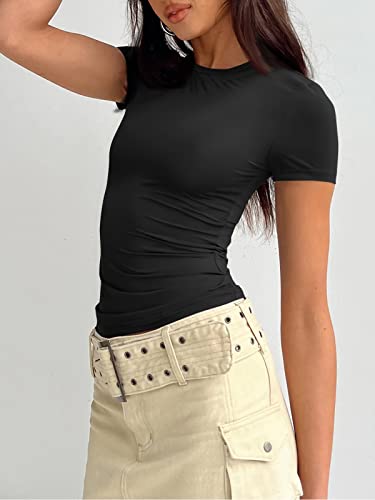 Trendy Queen Y2K Summer Crop Tops for Women - Scoop Neck, Slim Fit, Short Sleeve Tees - Black