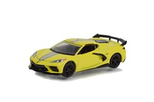 2022 chevy corvette c8.r stingray, yellow - greenlight 30321/48-1/64 scale diecast model toy car