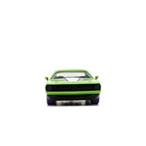 Marvel 1:32 1973 Plymouth Barracuda Die-Cast Car & 1.65" She-Hulk Figure, Toys for Kids and Adults