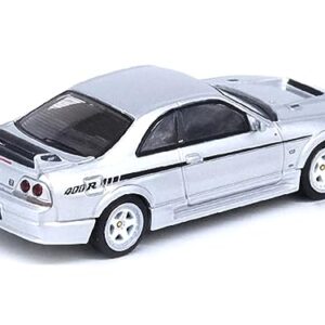 Inno Models Skyline GT-R (R33) Nismo 400R RHD (Right Hand Drive) Sonic Silver Metallic with Black Stripes 1/64 Diecast Model Car IN64-400R-SIL