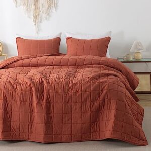 Burnt Orange Quilt California Cal King Size Bedding Sets with Pillow Shams, Oversized Red Lightweight Soft Bedspread Coverlet, Quilted Blanket Thin Comforter Bed Cover, 3 Pieces, 118x106 inches