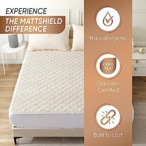 Luxury Quilted Waterproof Organic Mattress Pad Protector California King 100% Organic Cotton Hypoallergenic Breathable Mattress Pad Cover - Premium 380 GSM Comfort - Fitted Allergy Shield