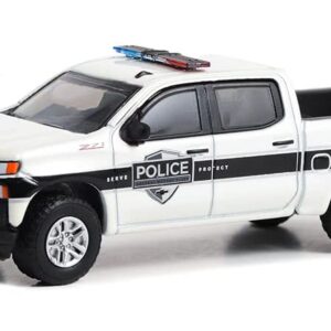 Greenlight 43020-F Hot Pursuit Series 44-2022 Chevy Silverado SSV - General Motors Fleet Police 1:64 Scale Diecast