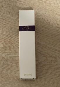 zara violet blossom eau de toilette 10 ml (0.34 fl. oz).