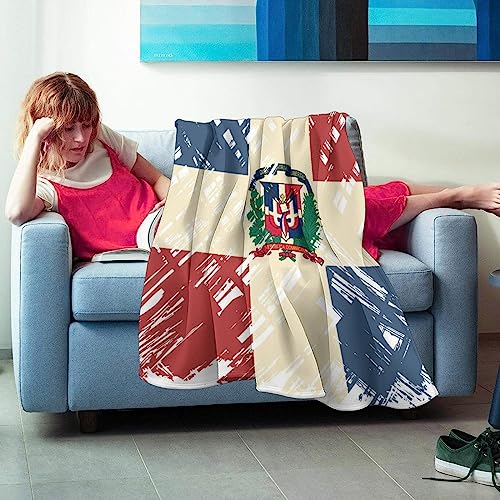 Lightweight Flannel Blanket for Men Boys, Compatible with Dominican Republic Grunge Flag, Small Large Warmer Fall Throw Blanket, Cute Fleece Blanket for Couch Bed Sofa Chair, Queen King Size Blankets