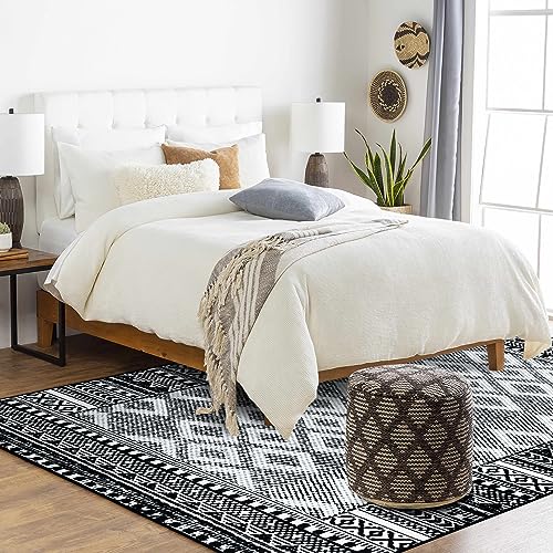 Seavish Boho Living Room Rugs 5x7 Black Area Rug for Bedroom Low Pile Stain Resistant Ultra-Thin Distressed Rug Moroccan Geometric Neutral Area Rug for Nursery Kids Room Dorm Home Decor