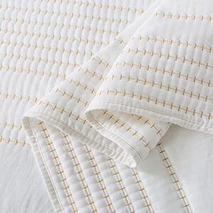 HIARUO California King Quilt Bedding Set, Striped Coverlet Bedspread (118x106 inch) with 2 Pillow Shams (20x36 inch) for All Season, White/Gold