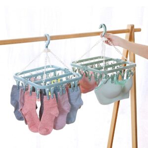 Clothes Drying Racks Foldable Clip Hangers Drip Hanger Plastic with 32 Drying Clips Wind-Proof Hook Underwear Hanger with Clips Plastic Laundry Clip for Socks Bras