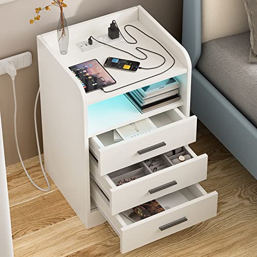 Vabches White Nightstand Set of 2 with Charging Station & LED Lights, 3 Drawers nightstand, Bed Side Table Night Stand for Bedroom Living Room, Wood Side Table