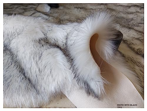 LAMBZY USA Faux Fur Bedroom Rug - Soft Hypoallergenic Silky Shag Area Rug | Luxury Carpet Rug for Sofa, Living Room and Kids Room (Quarto 4 Pelts 3’6”x5’6”, White/Black Tips)