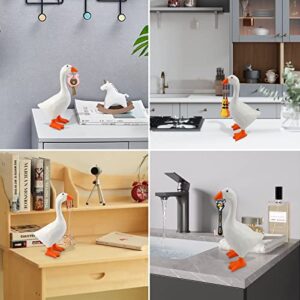 Jareo Magnetic Goose Statue Cute Key Holder 1 Pack Home Decoration Hanging Rack Table Desk Sculpture Funny Bedroom Decor Housewarming Gift