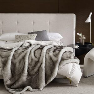 PURE ERA Faux Fur Throw Blanket Luxury Soft Warm Fluffy Thick Decorative Blanket for Couch Bed Sofa Armchair, Reversible to Plush Velvet (50"x60" White&Black)