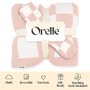 Orelle “Cream Puff” - Soft Knit Checkered Throw Blanket & Socks - Cozy Pink Checkered Blanket Throw - Fluffy Checkerboard Blanket - Aesthetic Cute Checker Blanket Checkered Decor - Puff Pink. 55x67