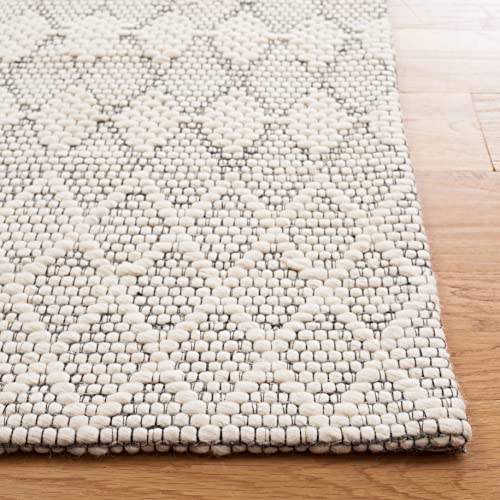 Safavieh Marbella Collection Accent Rug - 3' x 5', Ivory, Handmade Trellis Wool, Ideal for High Traffic Areas in Entryway, Living Room, Bedroom (MRB175A)