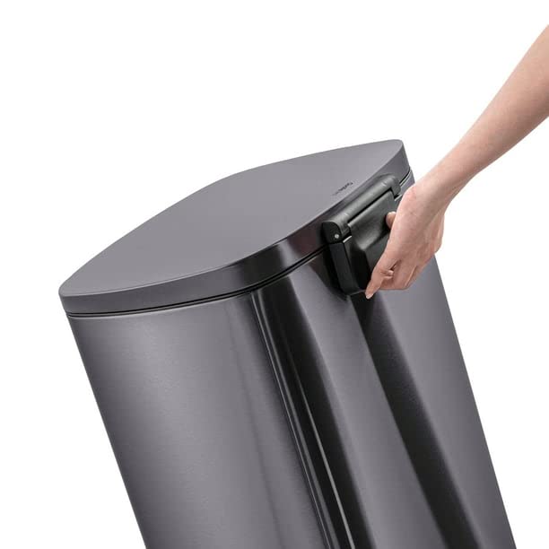 oyhmc Trash Can 50L/13Gal, Stainless Steel Step On Kitchen Garbage Can, Heavy Duty Hands-Free Commercial/Kitchen Fingerprint-Resistant Soft Close Lid Trashcan Black