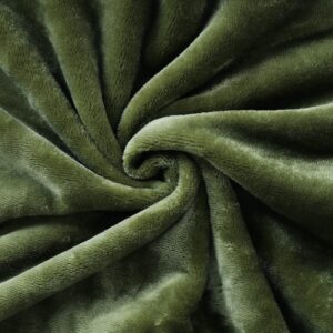 Lutoris Flannel Oversized King Blankets 340gsm 120"x120", Giant Huge 10'x10' Cozy Big Throw Blanket Fits The Whole Family, Extra Large Soft Fleece Blankets for Bed Sofa Couch Travel, Army Green