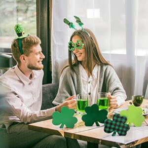 Whaline 4Pcs St. Patrick's Day Wooden Signs Green Plaid Shamrock Table Ornament Lucky Clover Shape Table Centerpieces Irish Holiday Decorative Table Centerpieces for Home Fireplace Tiered Tray Decor