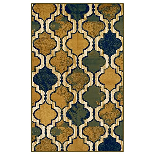 5' X 8' Green Quatrefoil Power Loom Distressed Stain Resistant Area Rug