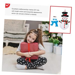 Alasum 1 Set Dress up Christmas Snowman Christmas Kids Suits Felt Snowman Game Christmas Detachable Ornaments Christmas Snowman Games Set DIY Xmas Snowman Accessories Felt