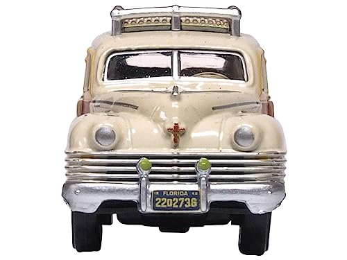 1942 Chrysler Town & Country Woody Wagon Catalina Tan with Wood Panels and Roof Rack 1/87 (HO) Scale Diecast Model Car by Oxford Diecast 87CB42003