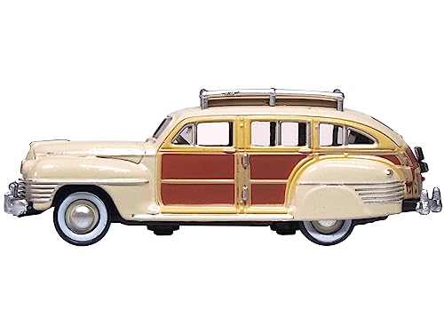 1942 Chrysler Town & Country Woody Wagon Catalina Tan with Wood Panels and Roof Rack 1/87 (HO) Scale Diecast Model Car by Oxford Diecast 87CB42003