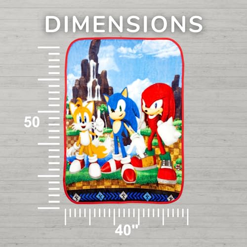 Franco Sonic The Hedgehog Anime Kids Bedding Super Soft Silk Touch Throw, 40 in x 50 in, (Official Licensed Product)