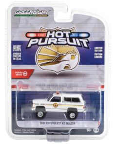 greenlight 1:64 hot pursuit series 44-1991 k5 blazer - north dakota state patrol 43020-c [shipping from canada]