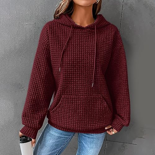 CLARIDGE Women Waffle Hoodie 2023 Fashion Fall Clothes Solid Color Casual Drawstring Pullover Hooded Sweatshirts with Pockets Red