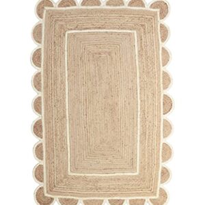 Weaving Village Scalloped Natural Jute Area Rug, Natural Base Off White Trim, 3x5