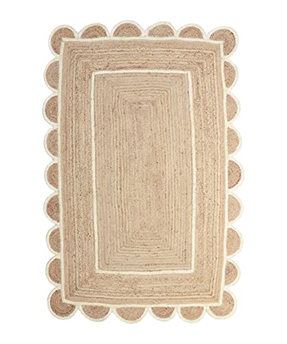 Weaving Village Scalloped Natural Jute Area Rug, Natural Base Off White Trim, 3x5