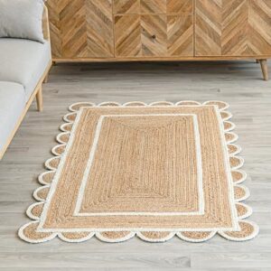 Weaving Village Scalloped Natural Jute Area Rug, Natural Base Off White Trim, 3x5