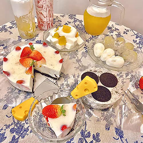 Frcctre 12 Pack Glass Salad Plates, 7 Inches Glass Fruit Dessert Plates, Clear Glass Appetizer Dinnerware Set with Beautiful Carved Pattern, Dishwasher Safe