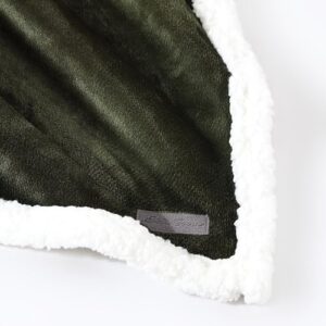 Eddie Bauer 50" X 60" Throw, Ultra Plush Fleece (Evergreen-Pine Plaid)