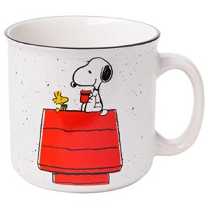 silver buffalo peanuts snoopy and woodstock get cozy ceramic camper mug, 20 ounces