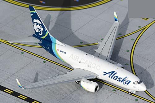 GeminiJets GJASA2028 Alaska Air Cargo Boeing 737-700F N627AS; Scale 1:400