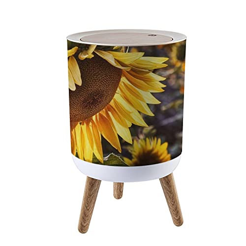 Small Trash Can with Lid Yellow sunflower in the sunset light Close up Sunflower close up Garbage Bin Wood Waste Bin Press Cover Round Wastebasket for Bathroom Bedroom Kitchen 7L/1.8 Gallon