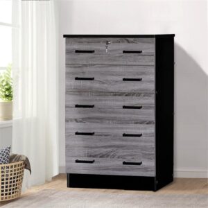 Pemberly Row Modern 5 Drawer Wooden Bedroom Dresser with Lock in Ebony