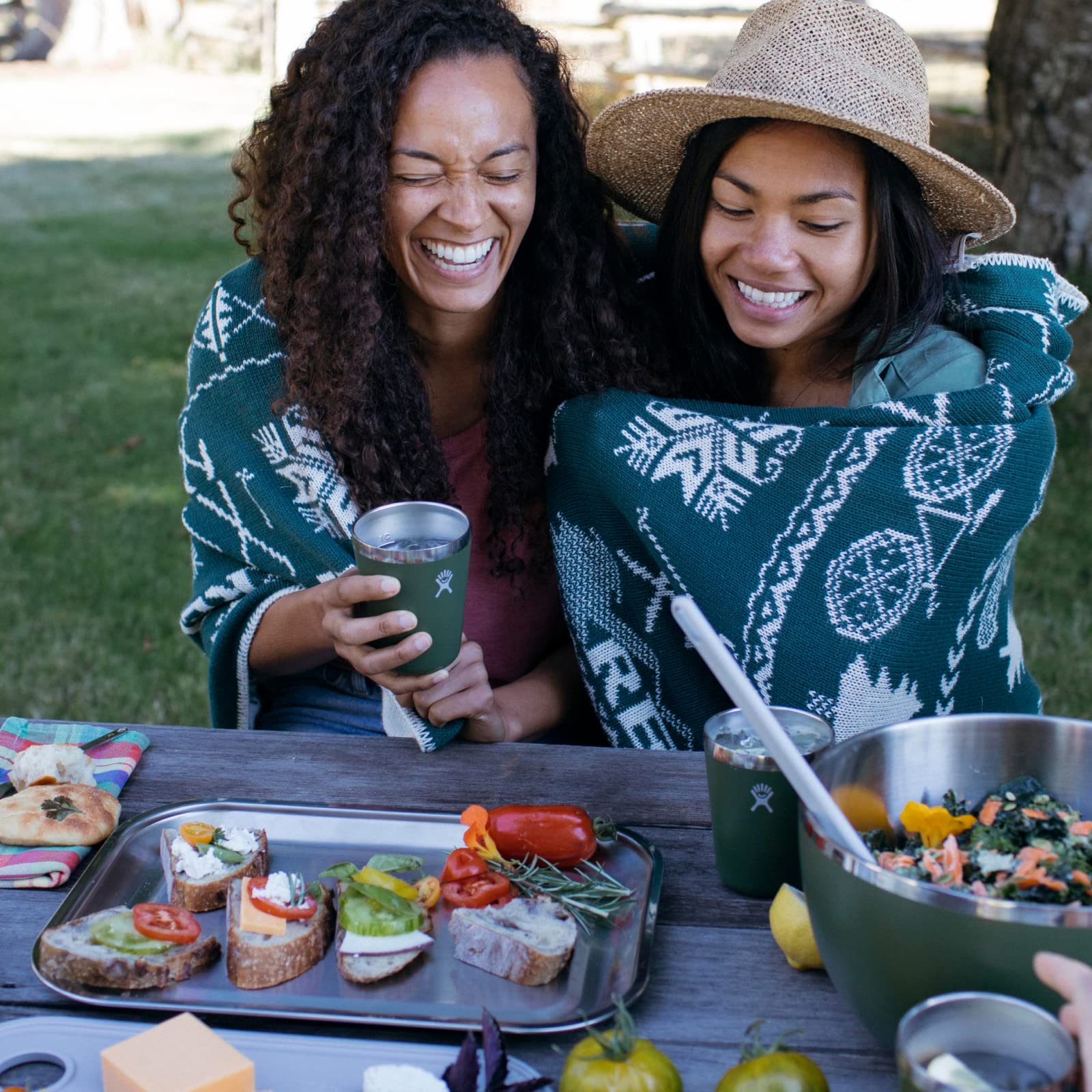 Hydro Flask Cut and Serve Platter Birch